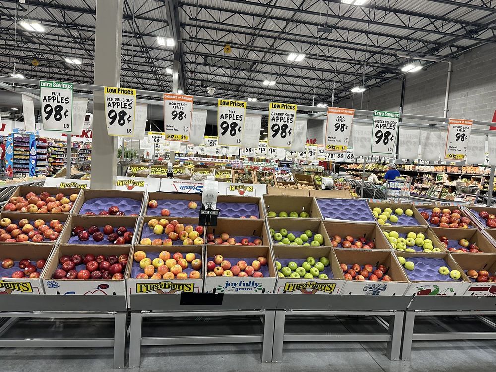 WINCO FOODS - Updated October 2025 - 45 Photos & 38 Reviews - 7130 S ...