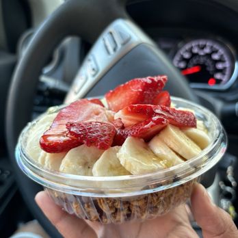 SOL BOL ACAI - Updated August 2025 - 211 Photos & 121 Reviews - 215 W ...