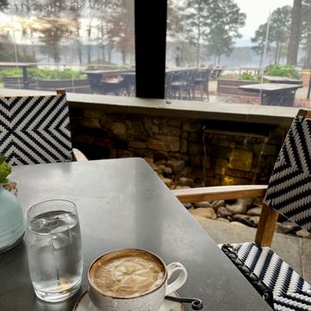 AMORE DEL LAGO - Updated July 2025 - 43 Photos & 18 Reviews - 1 Lake ...