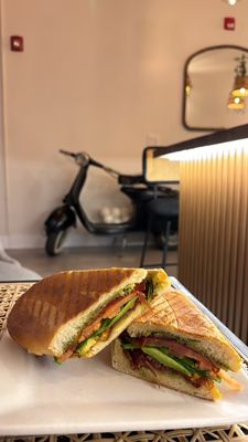 PERLA COFFEE CO & EATERY - Updated July 2025 - 129 Photos & 46 Reviews ...