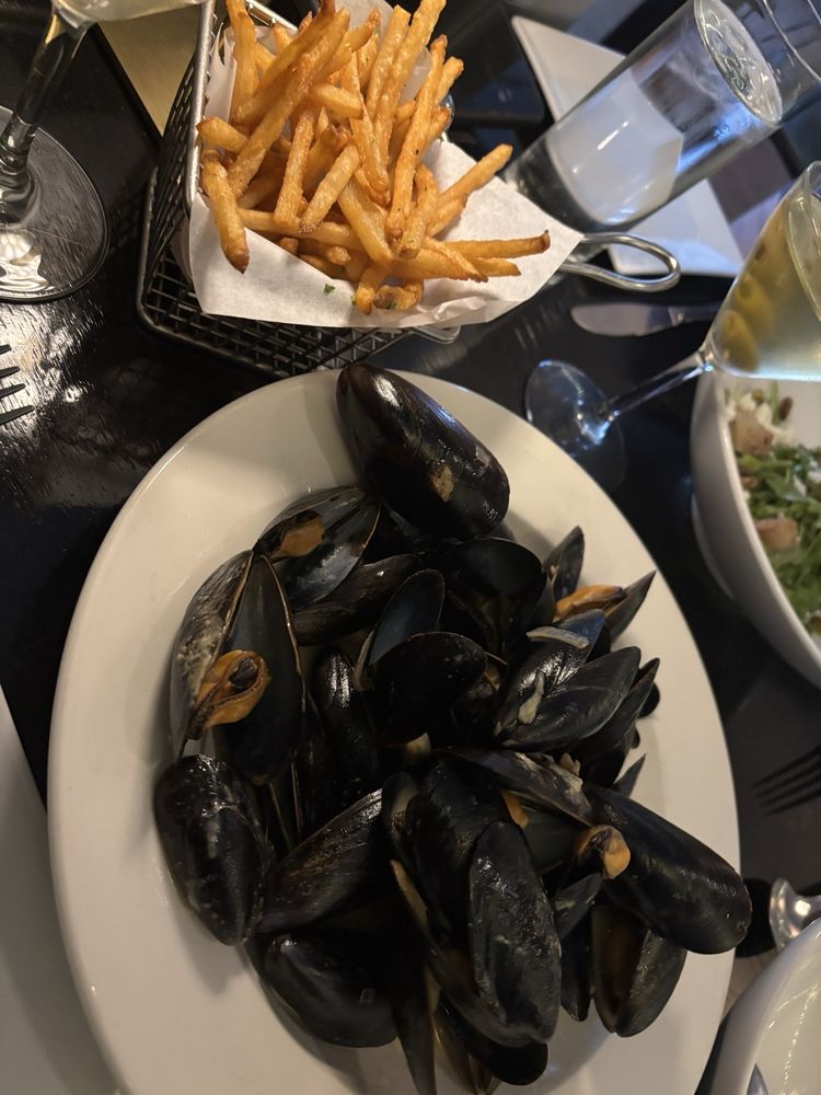 VELA KITCHEN - Updated May 2025 - 64 Photos & 93 Reviews - 14 ...