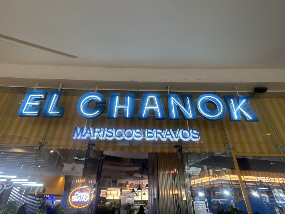 EL CHANOK - Updated August 2024 - Perif. Blvd. Manuel Ávila Camacho ...