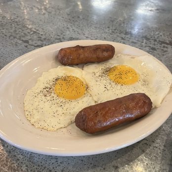 TOAST COFFEEHOUSE - Updated August 2025 - 975 Photos & 820 Reviews - 46 ...