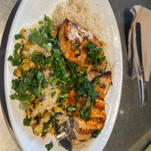 CALIFORNIA FISH GRILL - 562 Photos & 372 Reviews - 5120 Cherry Ave, San ...