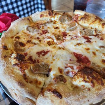 RIZZO’S PIZZERIA AND GRILL - Updated October 2024 - 64 Photos & 51 ...