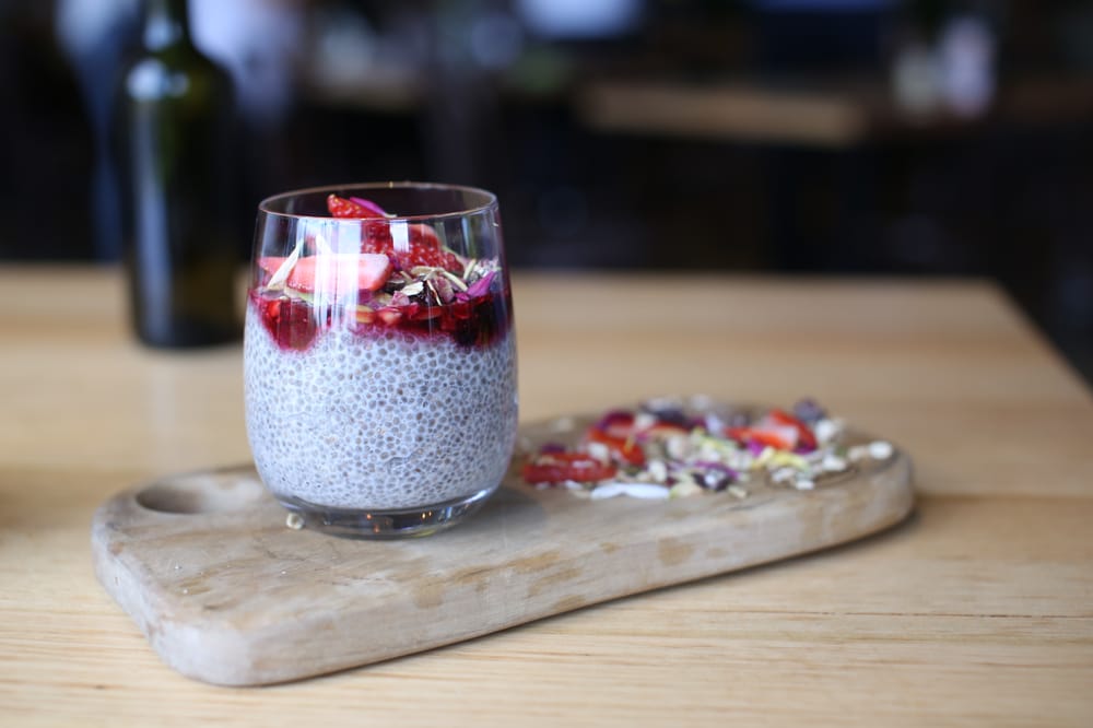 TEN ONE ATE - Updated June 2025 - 21 Photos - 1018 Mount Alexander Rd ...