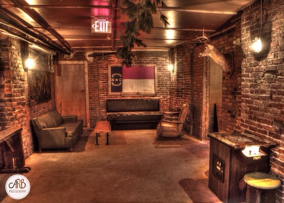 GROWLER’S TAVERN - Updated August 2024 - 27 Photos & 26 Reviews - 21 N ...