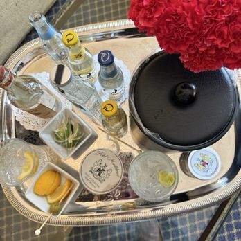 FLORA SAVAGE - Updated December 2025 - 49 Photos & 95 Reviews - 1301 ...