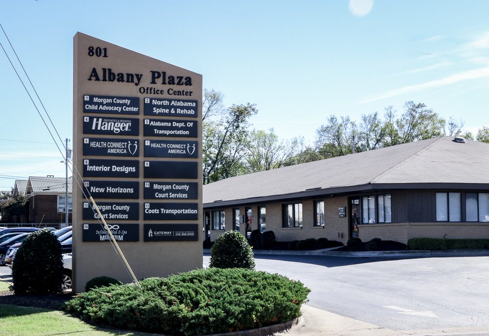 NORTH ALABAMA SPINE AND REHAB - Updated July 2025 - 15 Photos - 801 ...