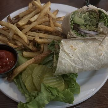 THE IRISH ROVER PUB - Updated December 2025 - 161 Photos & 313 Reviews ...