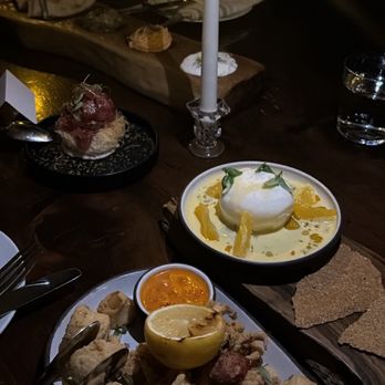 TRADE - Updated December 2025 - 545 Photos & 721 Reviews - 540 Atlantic ...