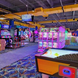 ROUND1 BOWLING & ARCADE - GLENDALE - Updated December 2025 - 89 Photos ...