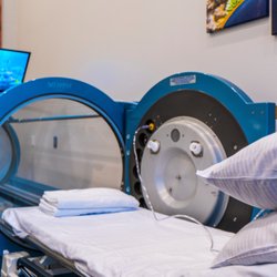 UNDER PRESSURE HYPERBARICS - HYPERBARIC OXYGEN THERAPY - 12 Photos & 10 ...