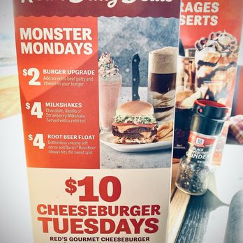 RED ROBIN GOURMET BURGERS AND BREWS - Updated April 2025 - 528 Photos ...