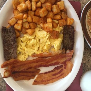 MARIA’S BREAKFAST & LUNCH - Updated June 2024 - 69 Photos & 118 Reviews ...