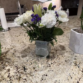 MIRACLE FLOWERS - Updated March 2025 - 438 Photos & 350 Reviews - 610 E ...