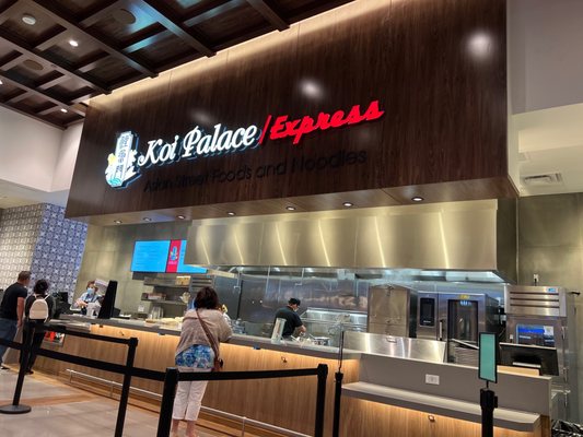 KOI PALACE EXPRESS - Updated December 2025 - 50 Photos & 30 Reviews - 1 ...