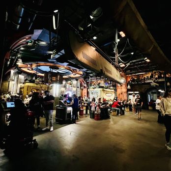 DOCKING BAY 7 FOOD AND CARGO - 1229 Photos & 327 Reviews - 1313 ...