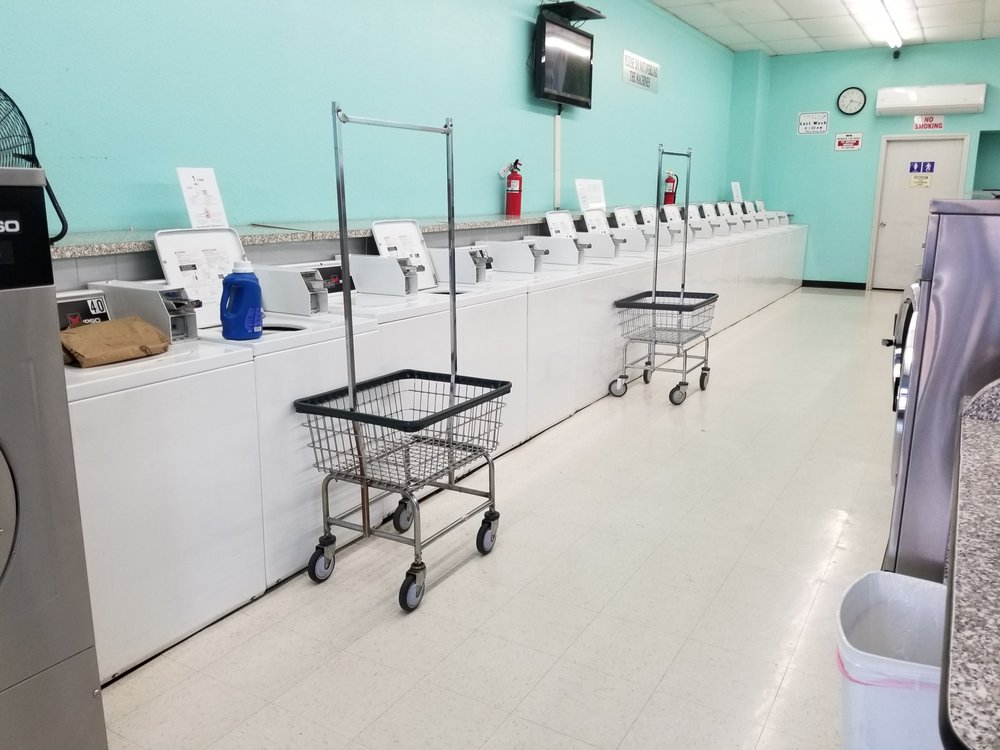 SOAPY CLEAN COIN LAUNDRY - Updated October 2025 - 39 Photos & 80 ...