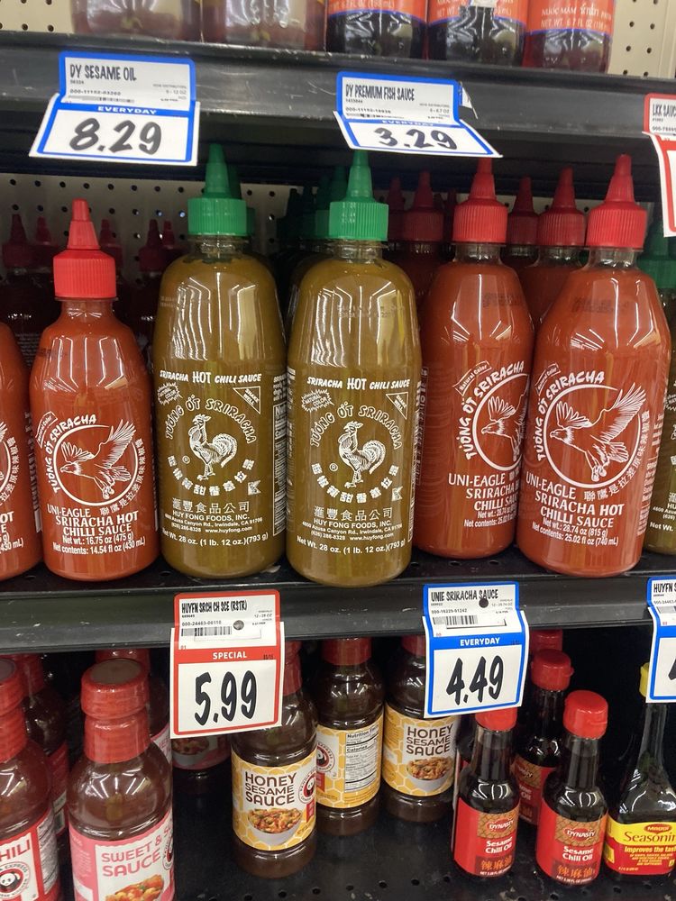 MAXX VALUE - Updated December 2025 - 25 Reviews - 415 Paradise Rd ...