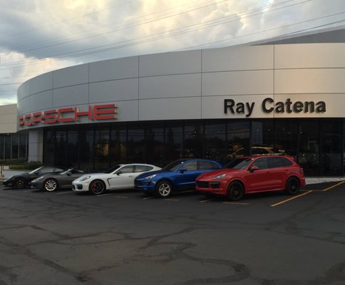 PORSCHE EDISON - Updated December 2025 - 31 Photos & 36 Reviews - 900 ...