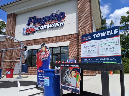 FLAGSTOP CAR WASH - Updated March 2025 - 23 Photos - 360 E Hundred Rd ...