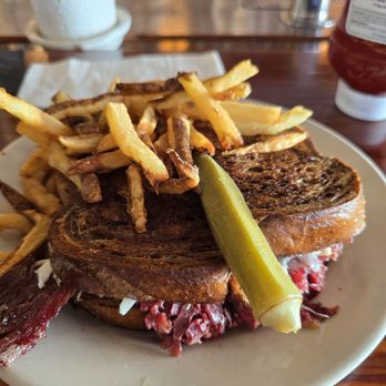 HIGH HAT CAFE - Updated January 2026 - 865 Photos & 707 Reviews - 4500 ...