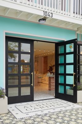 ALBION GARDEN - 22 Photos - 1043 Abbot Kinney Blvd, Los Angeles ...