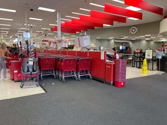 TARGET - Updated November 2025 - 49 Photos & 65 Reviews - 1650 S Milton ...