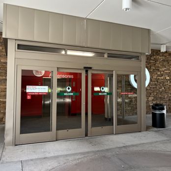 TARGET - Updated December 2025 - 47 Photos & 88 Reviews - 10001 Commons ...