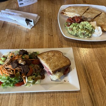 BLUESTONE - Updated December 2025 - 79 Photos & 283 Reviews - 1932 ...