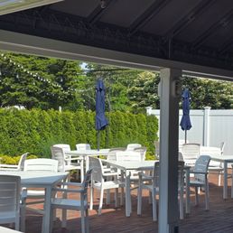 THE KETCH - Updated July 2025 - 50 Photos & 15 Reviews - 62 Montauk Hwy ...