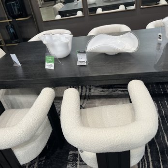 NEBRASKA FURNITURE MART - DALLAS-FORT WORTH STORE - 1115 Photos & 1894 ...