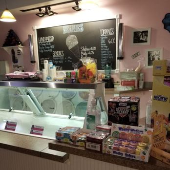 BEANIES CANDY STORE AND ICE CREAM - Updated December 2025 - 24 Photos ...