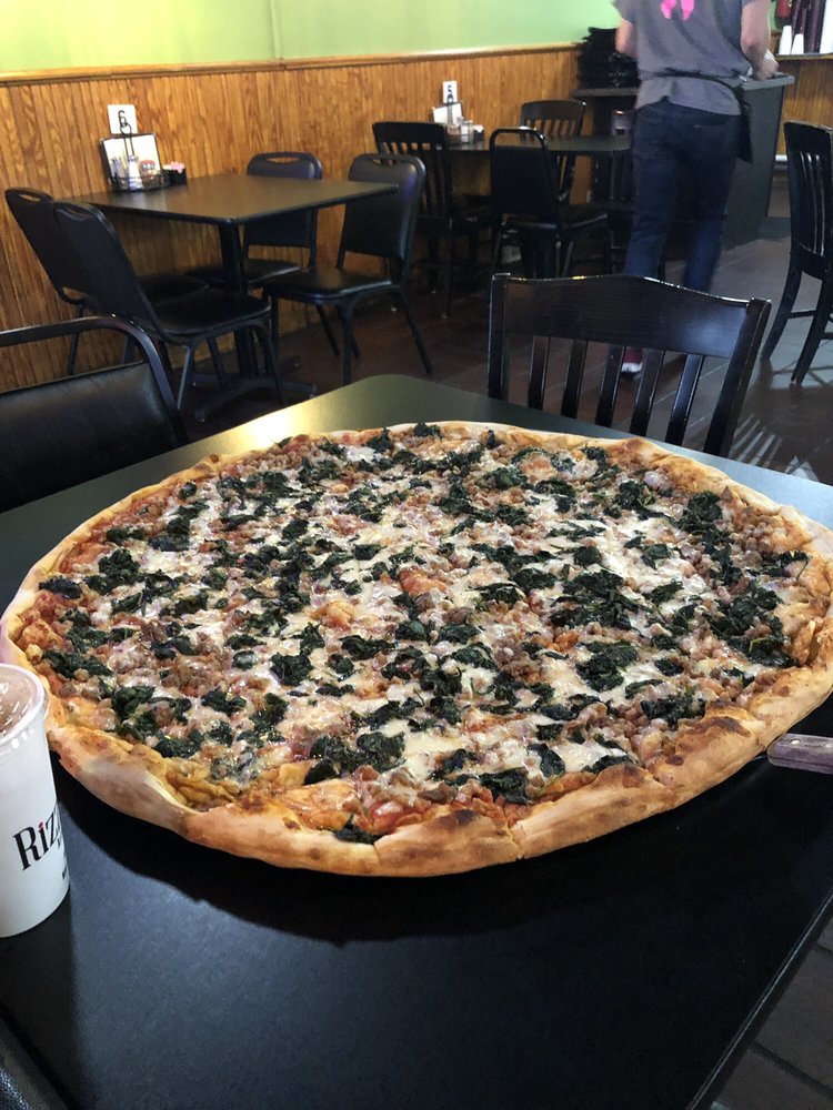 RIZZI’S PIZZA CAFE - 46 Photos & 83 Reviews - 6230 Green Lee St ...