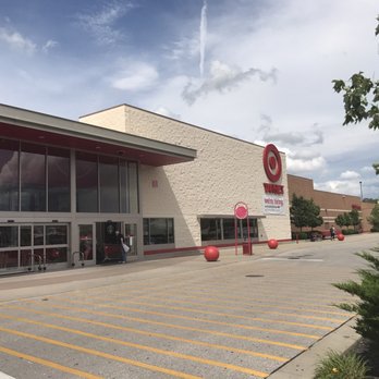 TARGET - Updated April 2025 - 29 Photos & 26 Reviews - 8680 Beechmont ...