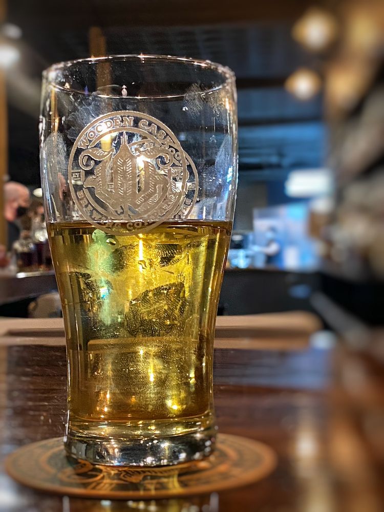 WOODEN CASK BREWING COMPANY - 155 Photos & 93 Reviews - 629 York St ...