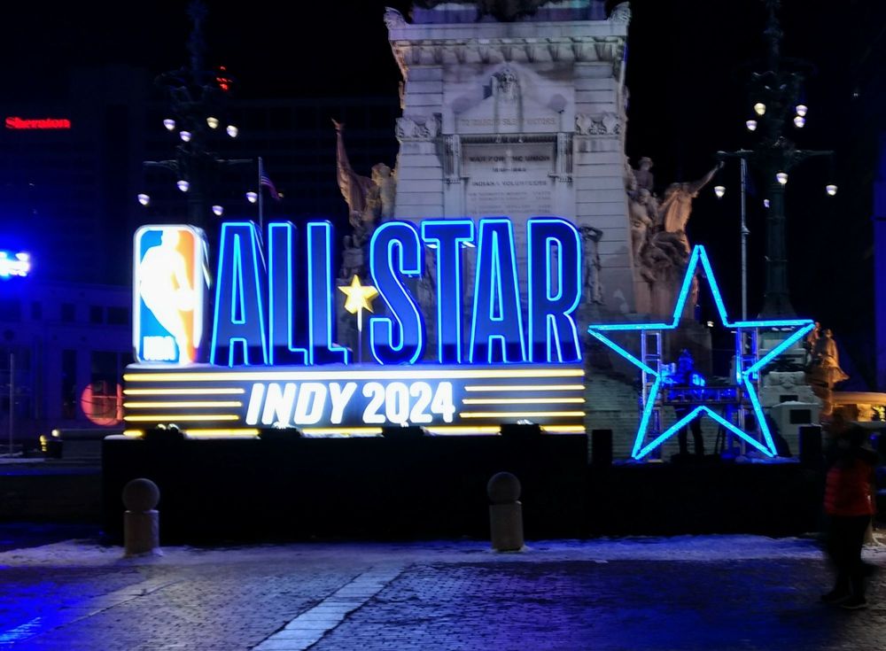 INDIANA PACERS - Updated December 2025 - 64 Photos & 27 Reviews - 125 S ...