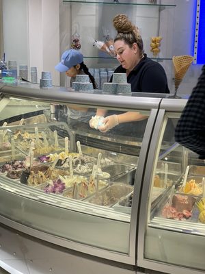FROST GELATO AT THE BILTMORE - Updated December 2024 - 492 Photos & 430 ...