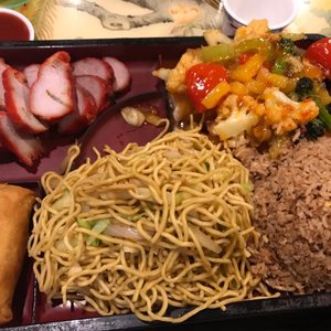 LUCKY DRAGON - 182 Photos & 251 Reviews - Chinese - 274 NE Frontage Rd ...