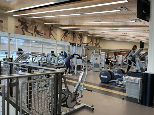 SPRING HILL RECENTER - Updated September 2025 - 28 Photos & 33 Reviews ...