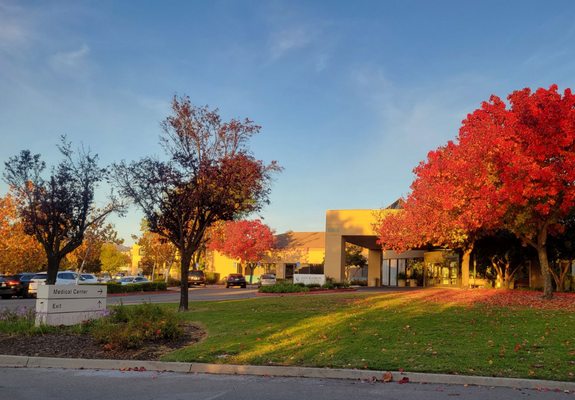 SAN RAMON REGIONAL MEDICAL CENTER - Updated November 2025 - 75 Photos ...