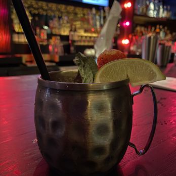 PUTTSHACK - BOSTON - Updated October 2025 - 444 Photos & 251 Reviews ...