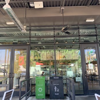 SHAKE SHACK PASADENA - Updated September 2025 - 553 Photos & 431 ...