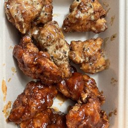 CHOMP KITCHEN AND DRINKS - Updated June 2025 - 334 Photos & 251 Reviews ...