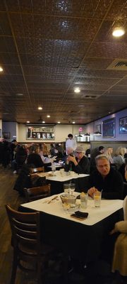 JACKSON HALL AMERICAN BAR & GRILLE - Updated October 2025 - 497 Photos ...