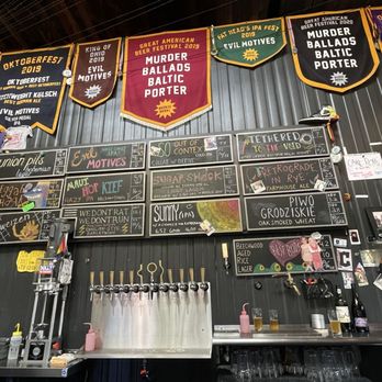 NOBLE BEAST BREWING - Updated June 2025 - 816 Photos & 520 Reviews ...