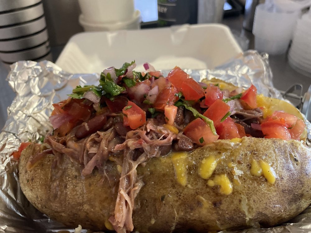 THE POT - BAKED POTATO BAR - 29 Photos - 1639 South Blvd, Dallas, Texas - American - Restaurant ...