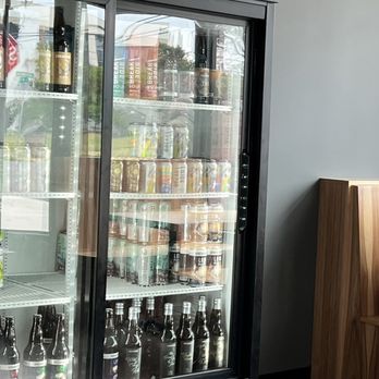 BREAKSIDE BREWERY - BEAVERTON - Updated December 2025 - 81 Photos & 43 ...