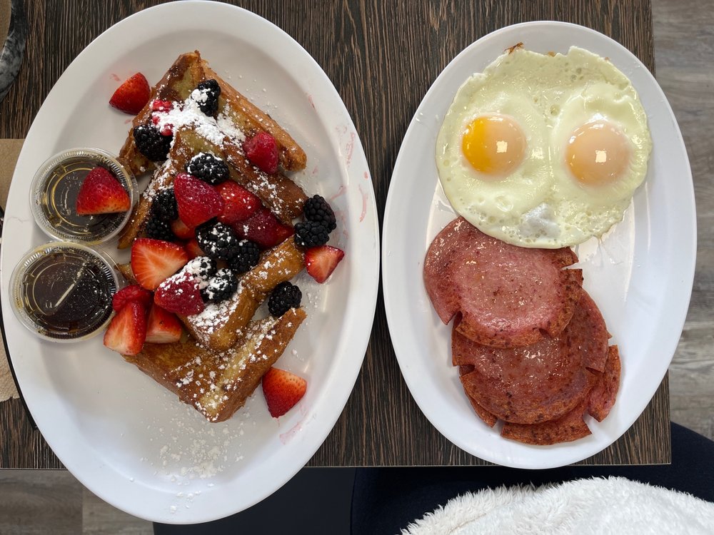 CHAT & GRIDDLE - Updated June 2024 - 14 Photos & 32 Reviews - 242 Blvd ...